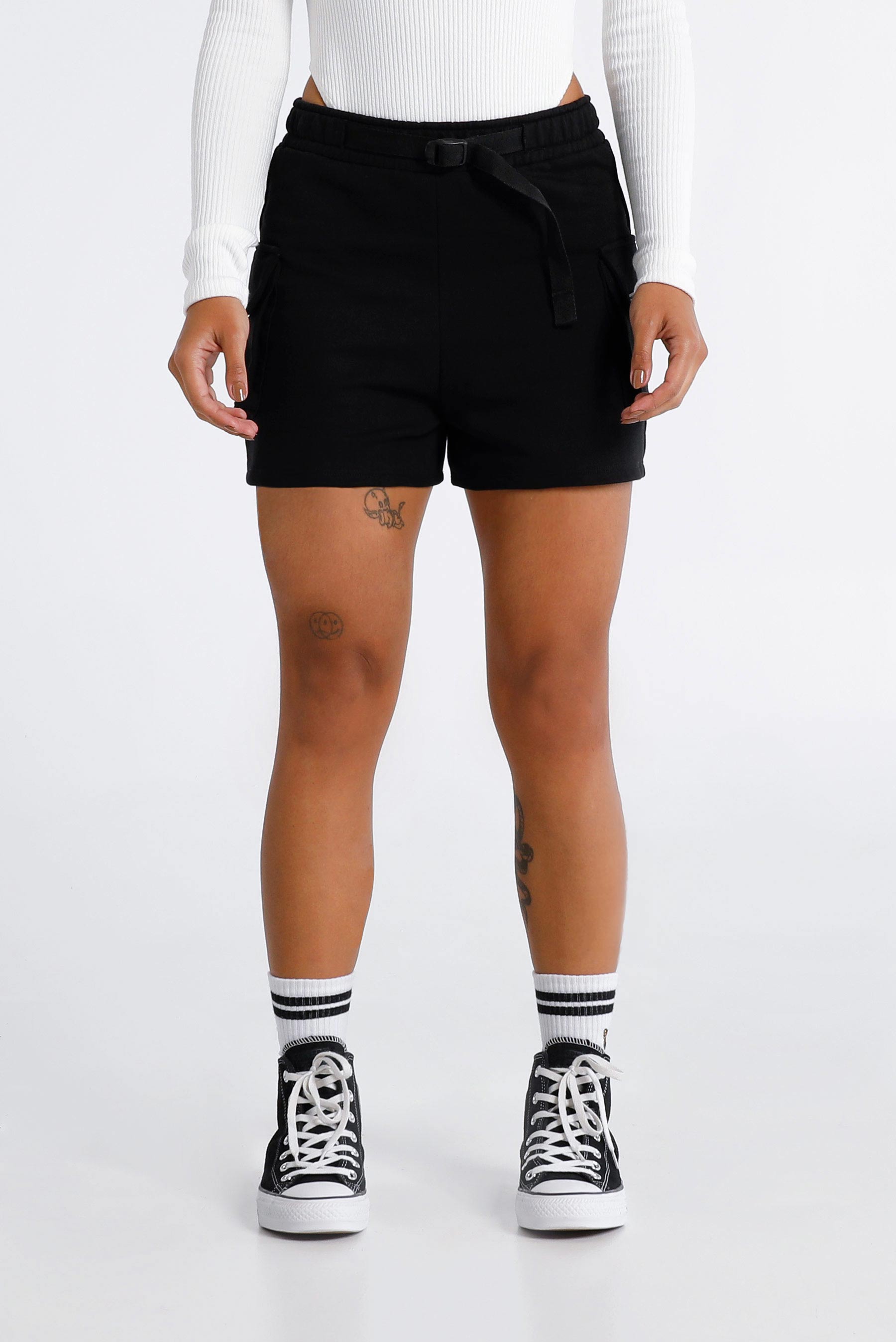Shorts Negro Cargo Short mujer