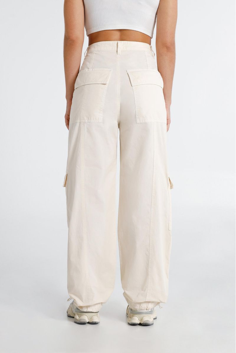Pantalón Cargo Beige Básico Pantalones y cargos mujer