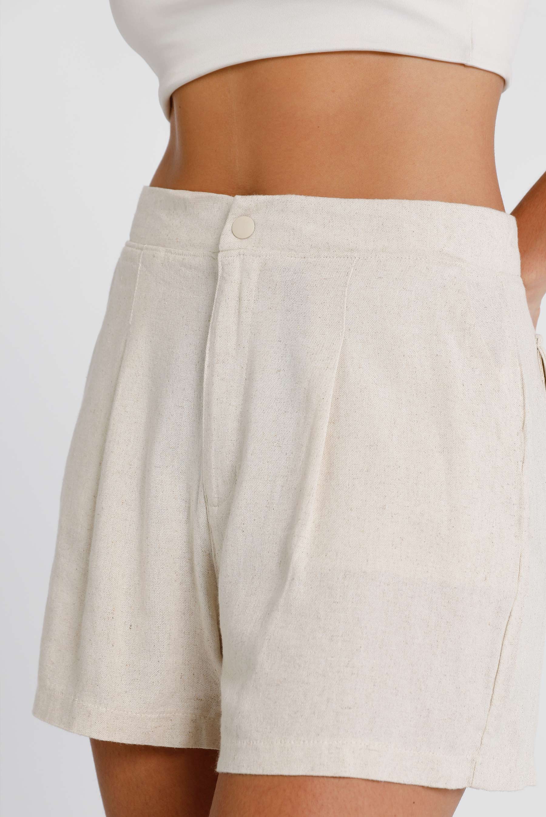 Shorts Beige Básico Short mujer