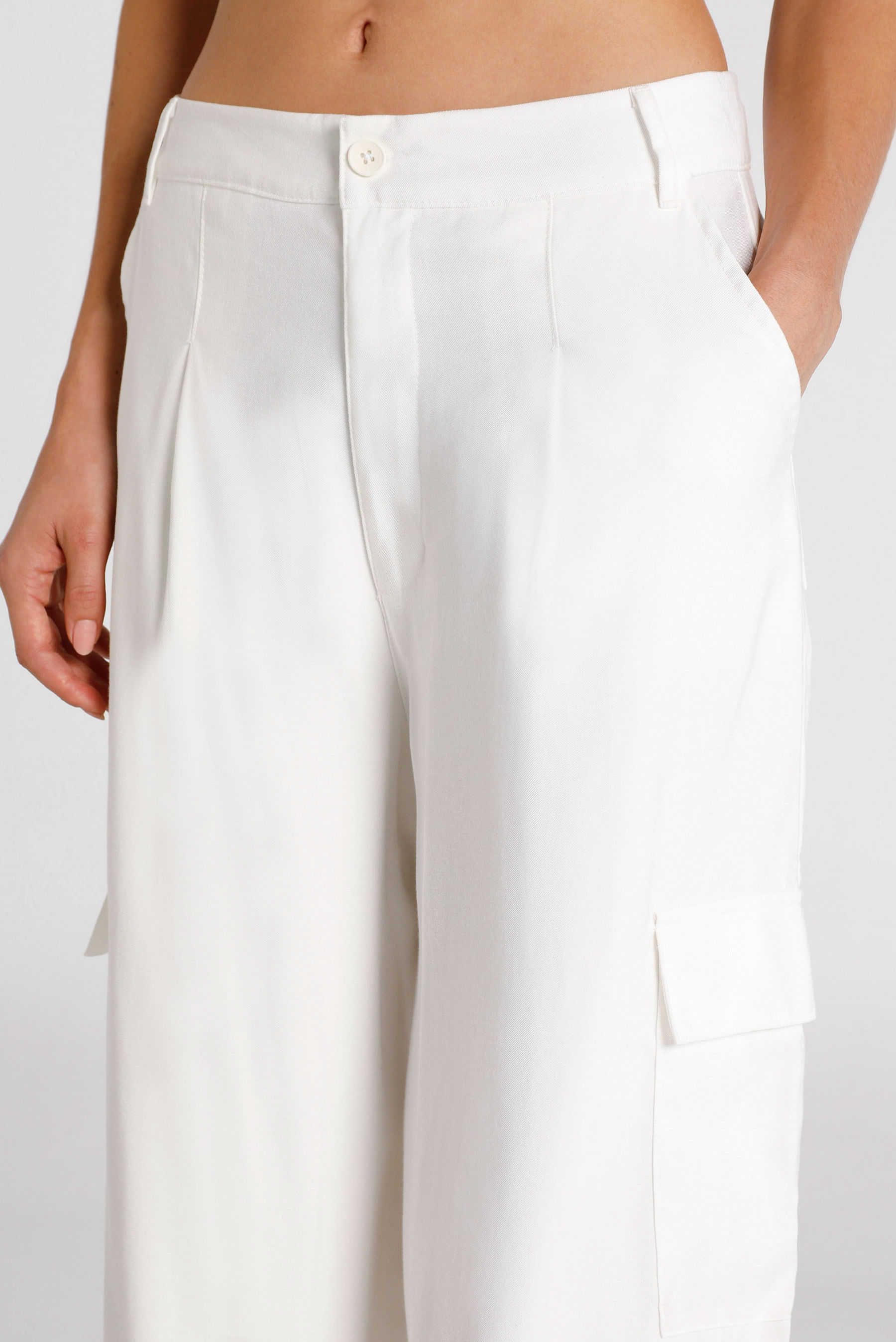 Pantalón Blanco Básico Pantalones y cargos mujer