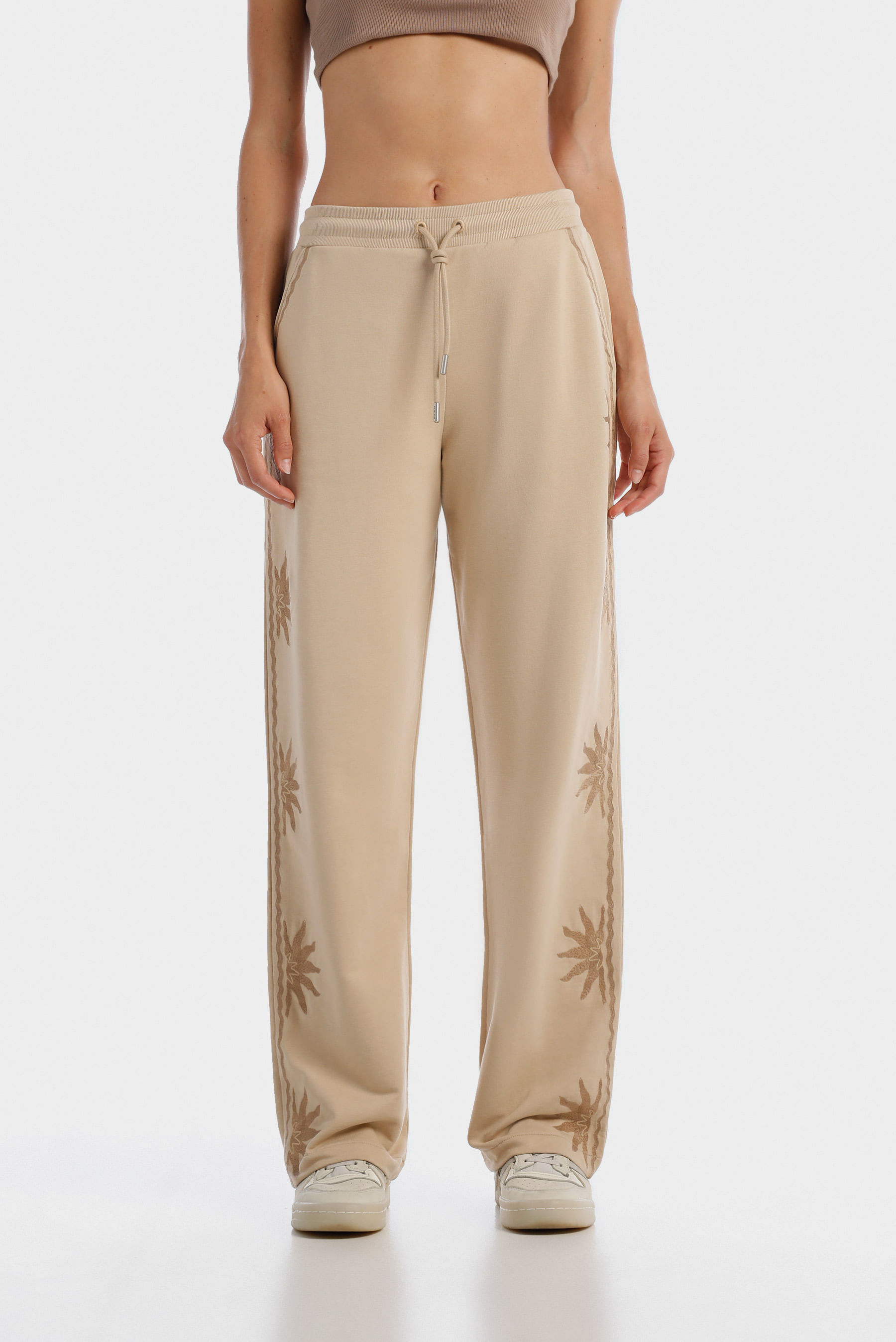 Joggers Beige Ilustración Jogger mujer